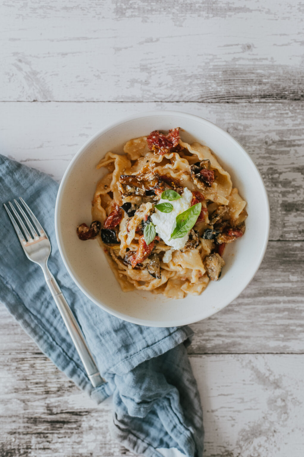 Pasta with slow-roasted eggplant and tomato sauce - Vanessa Perrone
